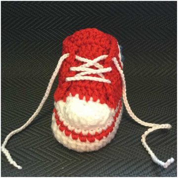Converse Sneaker Styled Crochet Baby Booties Free Written Pattern