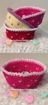 Beautiful Crochet Hearts Decor Ideas - Pattern Center