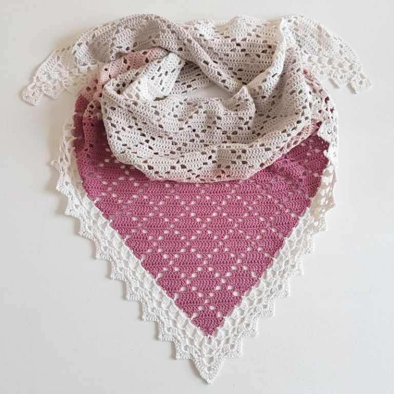 Delicate Beautiful Filet Crochet Shawl - Pattern Center