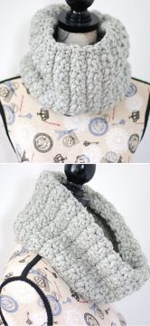 Beautiful and Feminine Crochet Cowls - Pattern Center